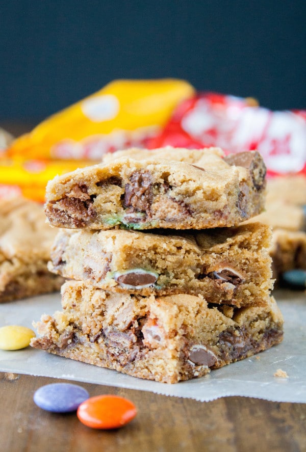Candy Bar Cookie Bars | Alai
