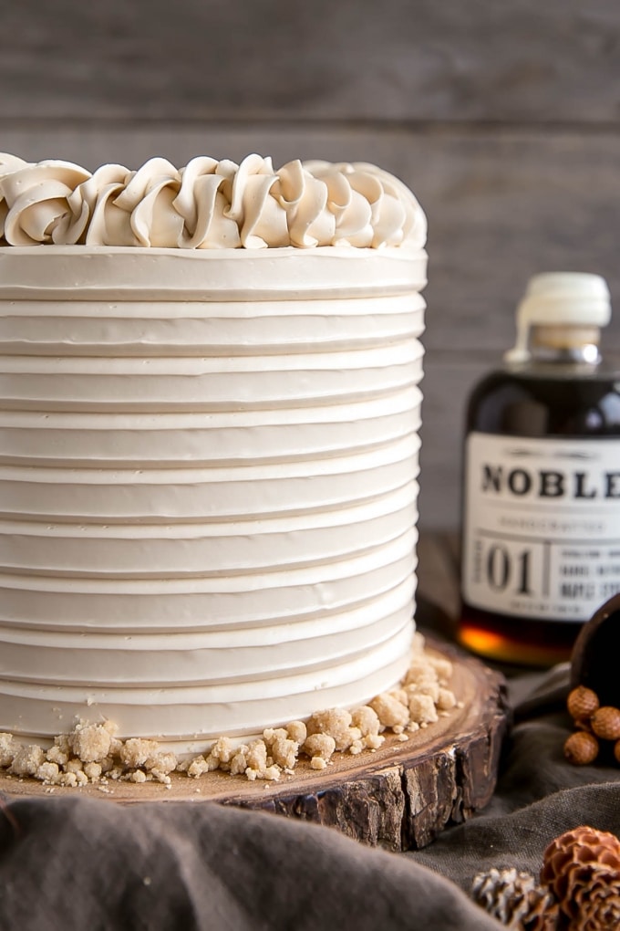 Maple Cake with Maple Streusel - Liv for Cake