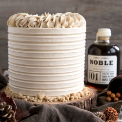 Maple Cake with Maple Streusel - Liv for Cake